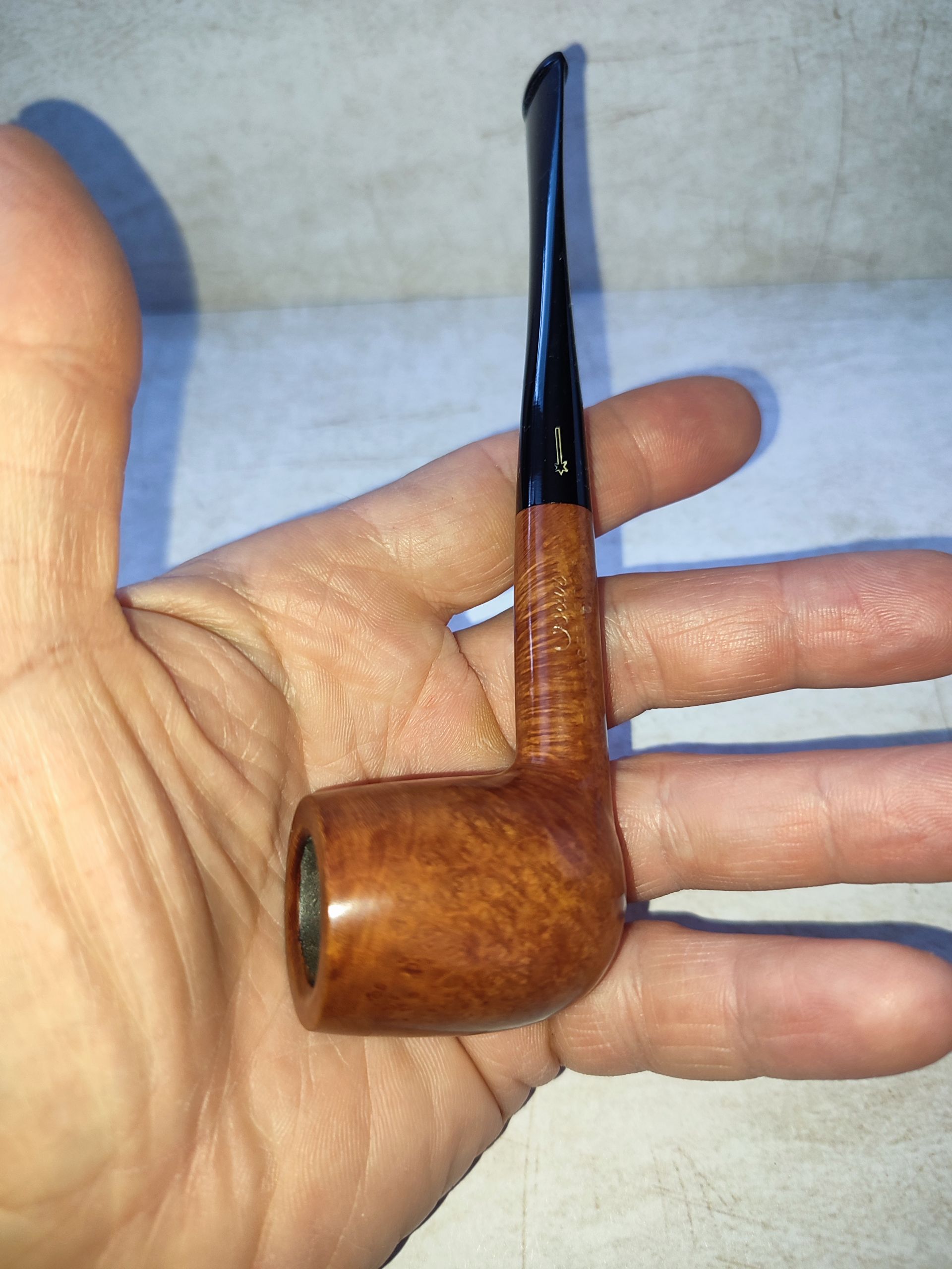 Savinelli Oscar Aged Briar (105) | PipeClub.eu